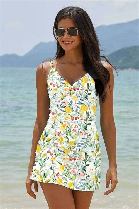Floral V Neck Two Pieces Tankini Set With Skirt Walkonbeach