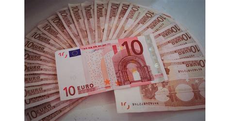 Зад плана за съживяване на европейската икономика стои въпросът за реформите