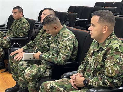 Sexta División del Ejército Nacional on Twitter AEstaHora Nuestro