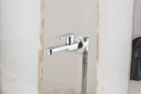 Steel Water Taps For Bathroom Fitting At Piece In New Delhi Id