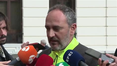Una joven fallece en Madrid tras caerle un árbol encima por las fuertes