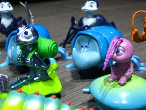 Disney Pixar A Bugs Life Toy Figure Lot Flik Atta Hopper Thailand Vintage