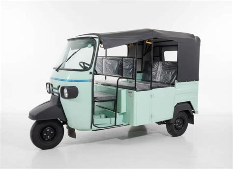 1000 W Mint Green Electric Battery Auto Rickshaw Passenger Lithium