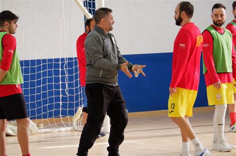 Mittelman Nuovo Tecnico Del Messina Futsal Prima Della Sfida Con L