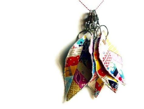 Patchwork Leaf Key Fob Make Sewing Projects Small Sewing Projects