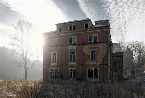 Dead Mansion Johannes And Benjamin