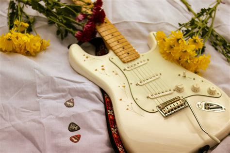 Lirik Lagu Surat Cinta Untuk Starla Oleh Virgoun Dan Maknanya