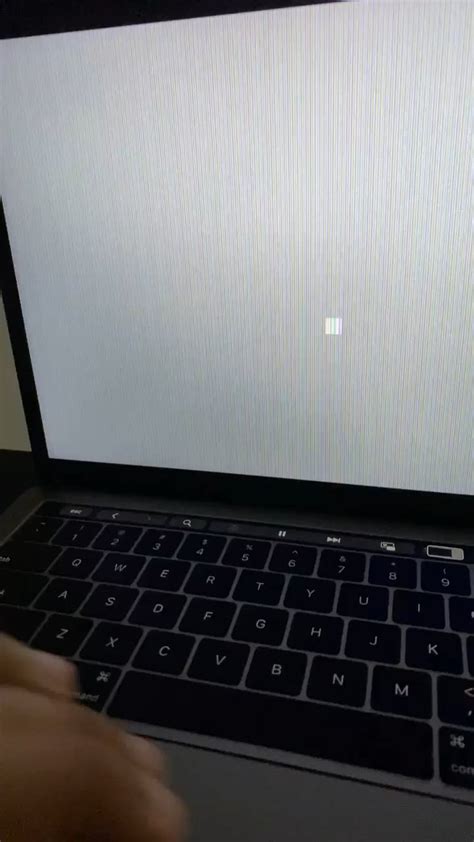 Macbook Pro Screen Problem I Dont Know Why But Sometimes When I Open My Macbook The Screen