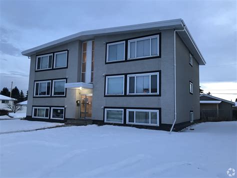 9421 129b Ave Nw Edmonton Ab T5e 0p7 Loopnet