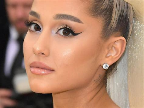 Hook Ups And Break Ups Latest Celeb Hook Ups And Break Ups Au