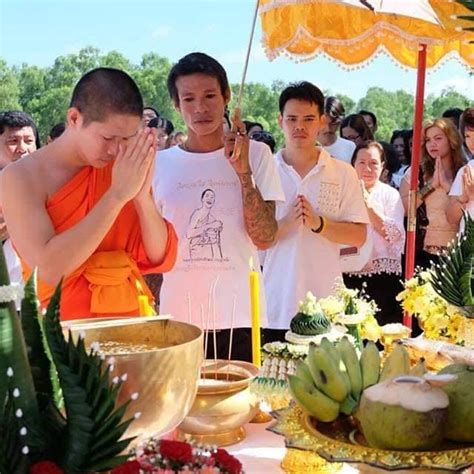 นายตัวลาย วิถีชีวิตชาวเกาะ เด็กขับเรือมึนๆๆ เรือซื้อเเกง ทุกคน ไฮ