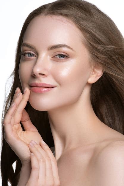 Premium Photo Beautiful Hair And Skin Woman Face Model Beauty Concept Cosmetic Studio Shot