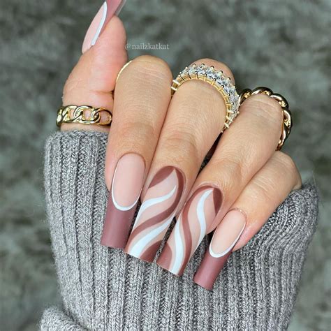 Nailzkatkat On Instagram 𝘾𝙝𝙤𝙘𝙤𝙡𝙖𝙩𝙚 𝘼𝙗𝙨𝙩𝙧𝙖𝙘𝙩 ︎ 𝙋𝙧𝙤𝙙𝙪𝙘𝙩𝙨 𝙐𝙨𝙚𝙙 𝙐𝙨𝙞𝙣𝙜