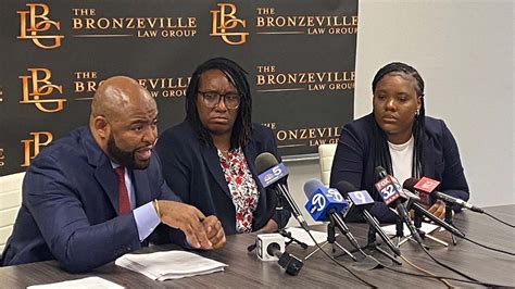 Carlishia Hood Sues The City Of Chicago And Five Police Officers After
