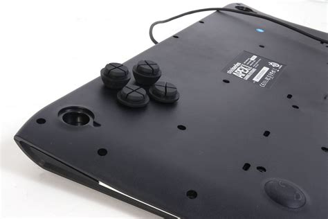 Steelseries Apex Raw Review Bit