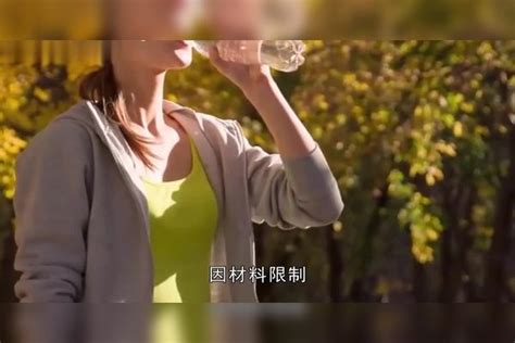 喝水是一个 万能药”？医生警告：喝水时，不要做3件事警告医生