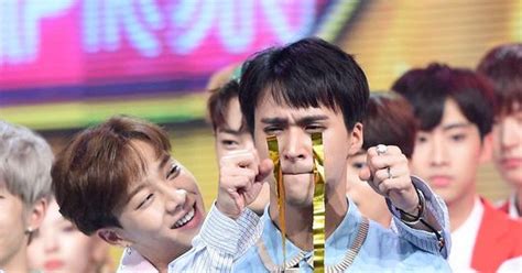 사진 비스트 손동운눈물의 1위