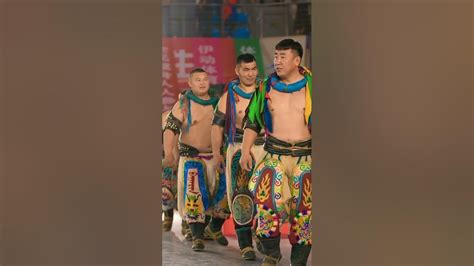 Ийм сайхан дууг хэн дуулна вэ Youtube