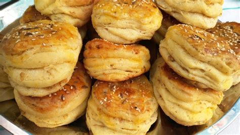 Bakina kuhinja pogačice sa čvarcima pastry with lardons Bakina kuhinja