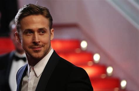 雷恩葛斯林 Ryan Gosling 對迪士尼樂園著迷，自爆會獨自去樂園乘坐設施！ Juksy 街星