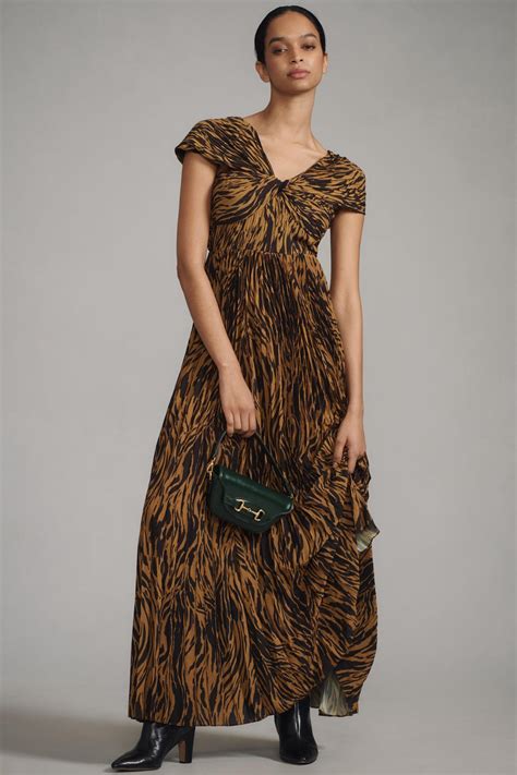 세일러 울라 프린트 맥시 드레스 앤트로폴로지 한국 공식 스토어 유니크한 여성 패션 및 라이프스타일 편집샵 200개이상의 프리미엄 브랜드 여성 의류 액세서리 홈