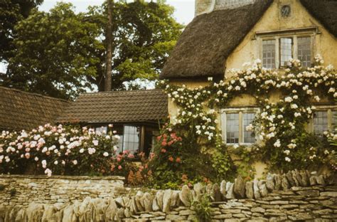 What Exactly Is Cottagecore And How Did It Get So Popular