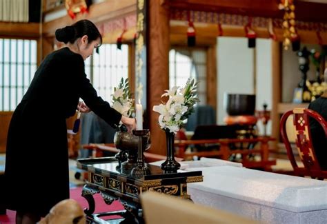 Funeral Manners In Japan