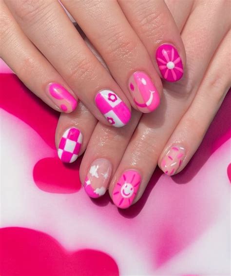 33 Best Pink Short Nail Designs For Trendy And Chick Looks Radiant