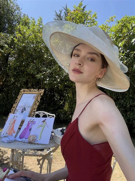 Eva Kovacik Fashion Illustrator Paris Live Events And Commissions