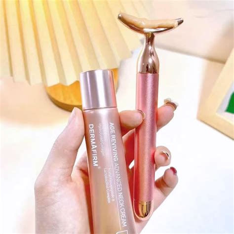 Dermafirm Age Reviving Advanced Neck Cream | Kупить PremiumCare.Shop