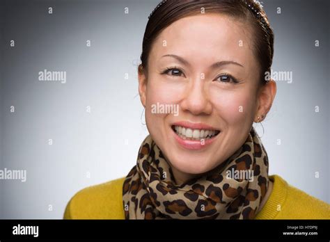 Middle Aged Japanese Woman Hi Res Stock Photography And Images Alamy