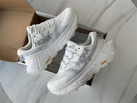 Hoka One One Skyline Float X 慢跑鞋 白灰 網布 黃金大底 輕量 緩震 路跑鞋 男女鞋 露天市集 全台最大