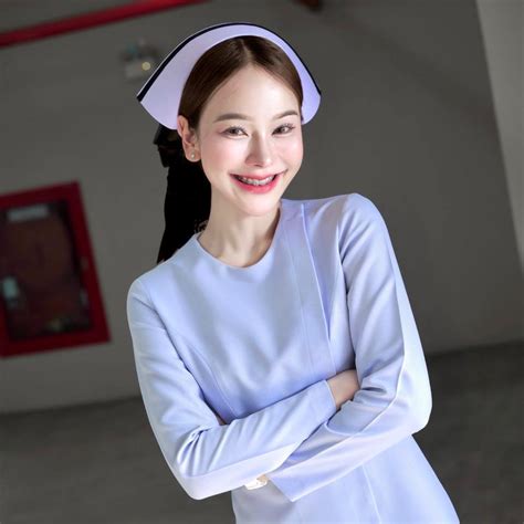 พยาบาลพี่แป้ง