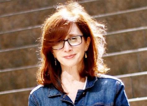 Ensayo Agua Fresca En Los Espejos Como Un Aullido Interior Cine Y Literatura
