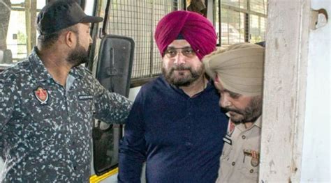 Navjot Singh Sidhu Return From Jail Has Increased The Difficulties Of