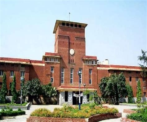 Du 1st Cut Off 2019 एसआरसीसी कॉलेज ने जारी की 1st कटऑफ लिस्ट यहां पढ़े