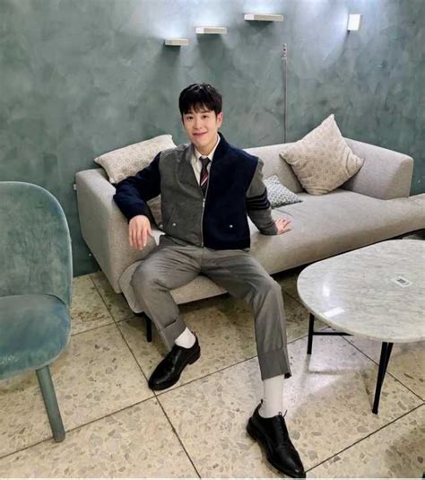 피오 프로필 나이 키 가족관계 본명 데뷔 소속사
