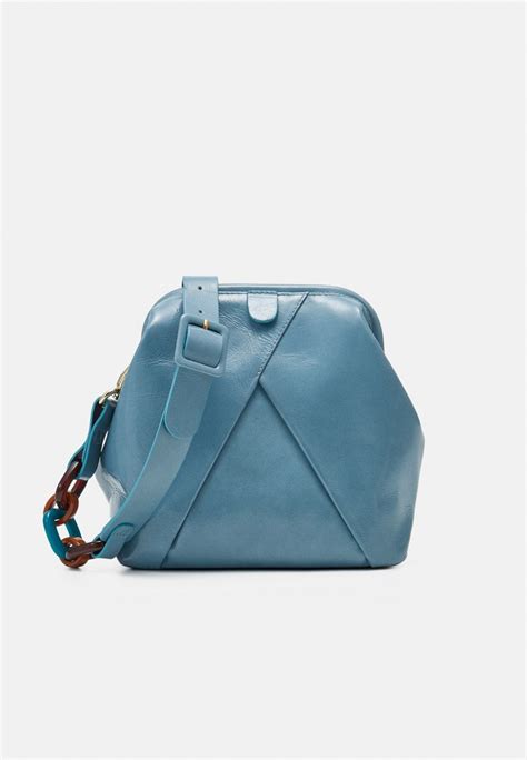 Chie Mihara Riko Torba Na Ramię Jasnoniebieski Zalando Pl