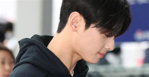 Ten Photo 차은우 얼굴천재 샤프한 옆선