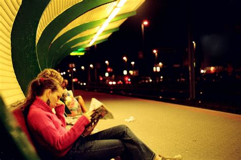 Girl Waiting Free Photo Download Freeimages