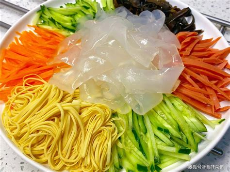 年夜飯上最受歡迎的4道涼拌菜，爽脆開胃，簡單易學，家人都愛吃 ＊ 阿波羅新聞網