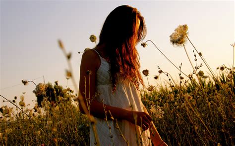 Wallpaper Sunlight Women Outdoors Model Sunset Long Hair Field Evening Morning Spring