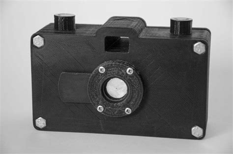 Archivo STL Gratis Estenopeica Impresa En 3D De 35 Mm Modelo Para