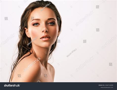 64 Tausend Naked Girl Perfect Body Lizenzfreie Bilder Stockfotos Und