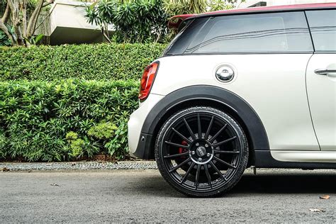 Permaisuri Mini Cooper S F56 On Oz Racing Superturismo Lm 19