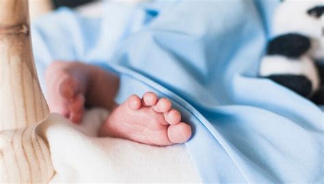 Разследват побой над 4 месечно бебе във Видин