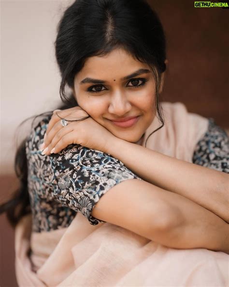 Sanjana Anand Wiki Biography Age Gallery Spouse And More