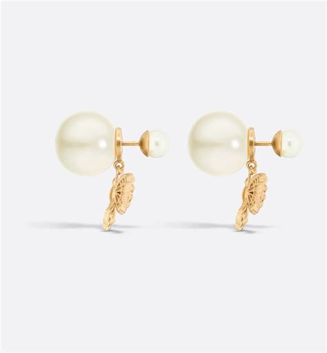 Boucles Doreilles Dior Tribales Métal Finition Dorée Et Perles En