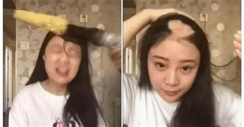 記得當年紅遍網路的「電鑽玉米女孩」嗎？如今的她變成這樣 網回憶笑翻：當時真的笑慘