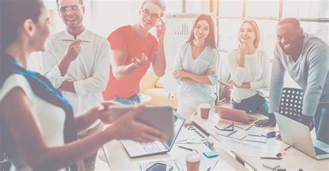 Claves Para Atraer Y Retener Al Mejor Talento By Cuponstarhr Medium